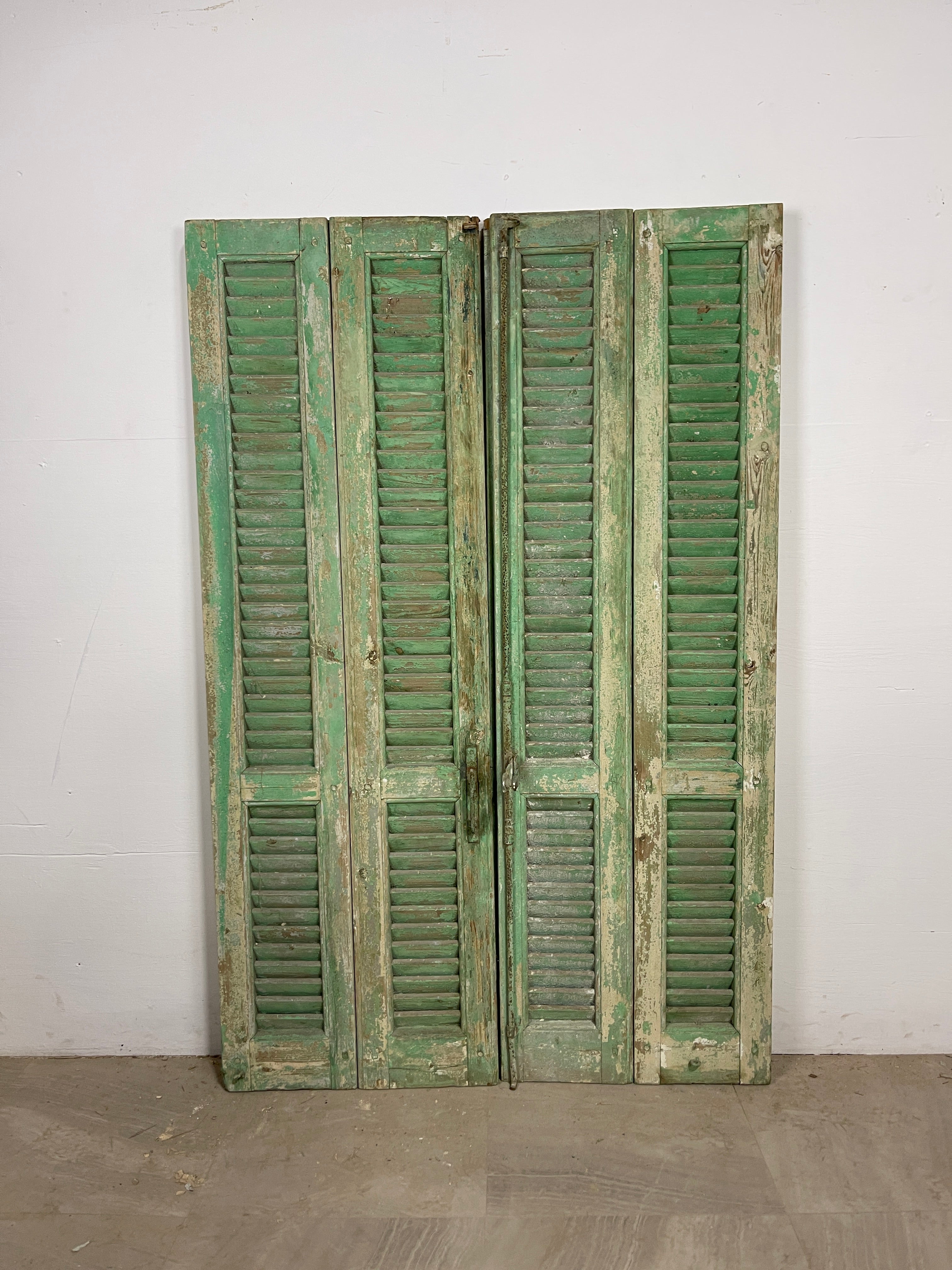 Antique French Shutters- 4 piece set - green (62.5x40.75) O997 ...